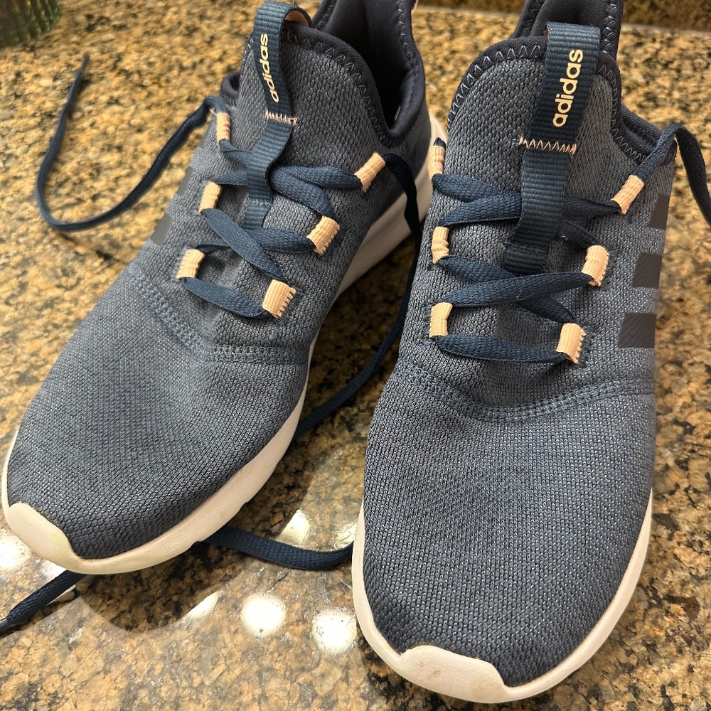 Adidas Women’s Cloud Form Sneakers Navy Blue Size 10 - Gem